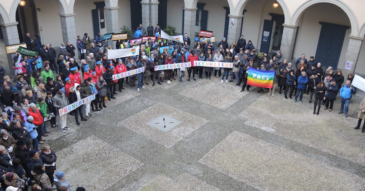 Lecco. In tanti alla Marcia della Pace: "Cammino condiviso"