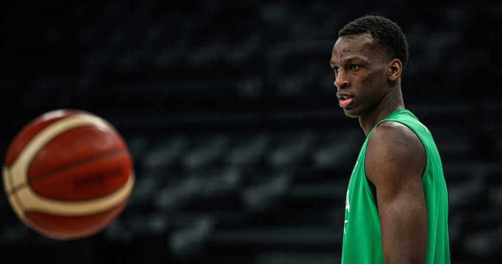 Basket. Saliou Niang, esordio rinviato con la nazionale - Lecco Notizie